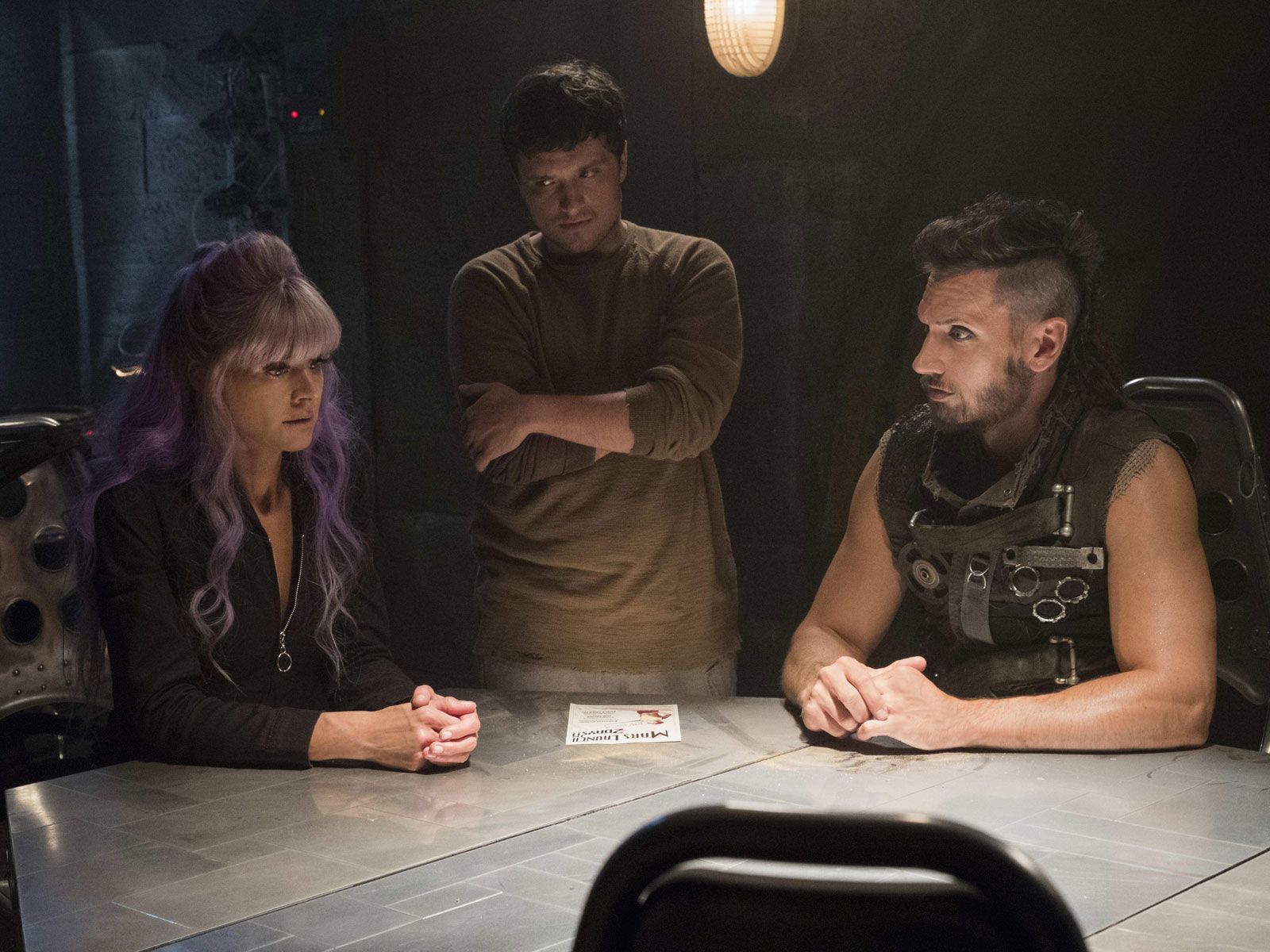 Foto de Derek Wilson - Future Man : Foto Derek Wilson, Josh Hutcherson ...