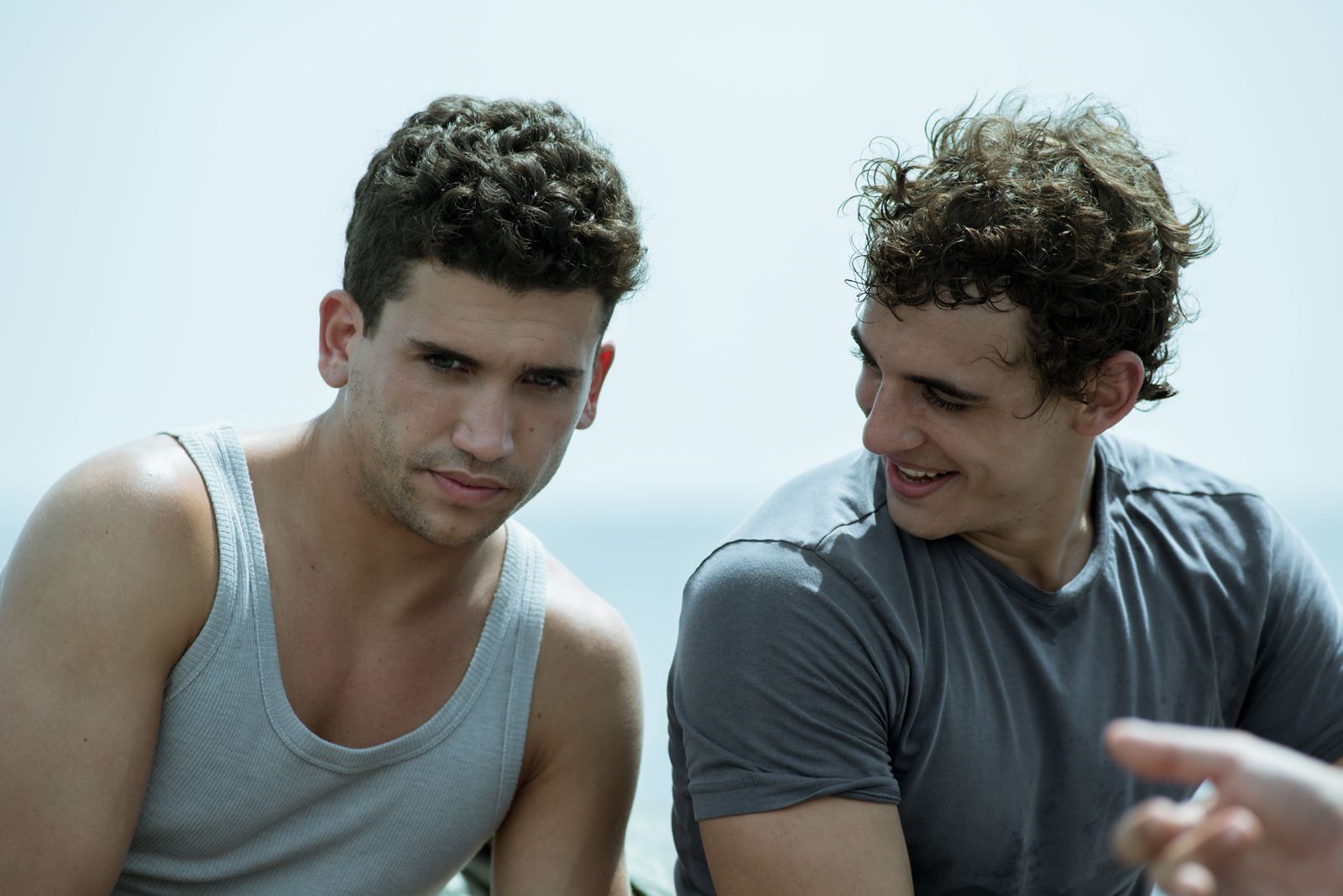 Foto de Jaime Lorente - Foto Jaime Lorente, Miguel Herrán - Foto 27 de 40 - SensaCine.com