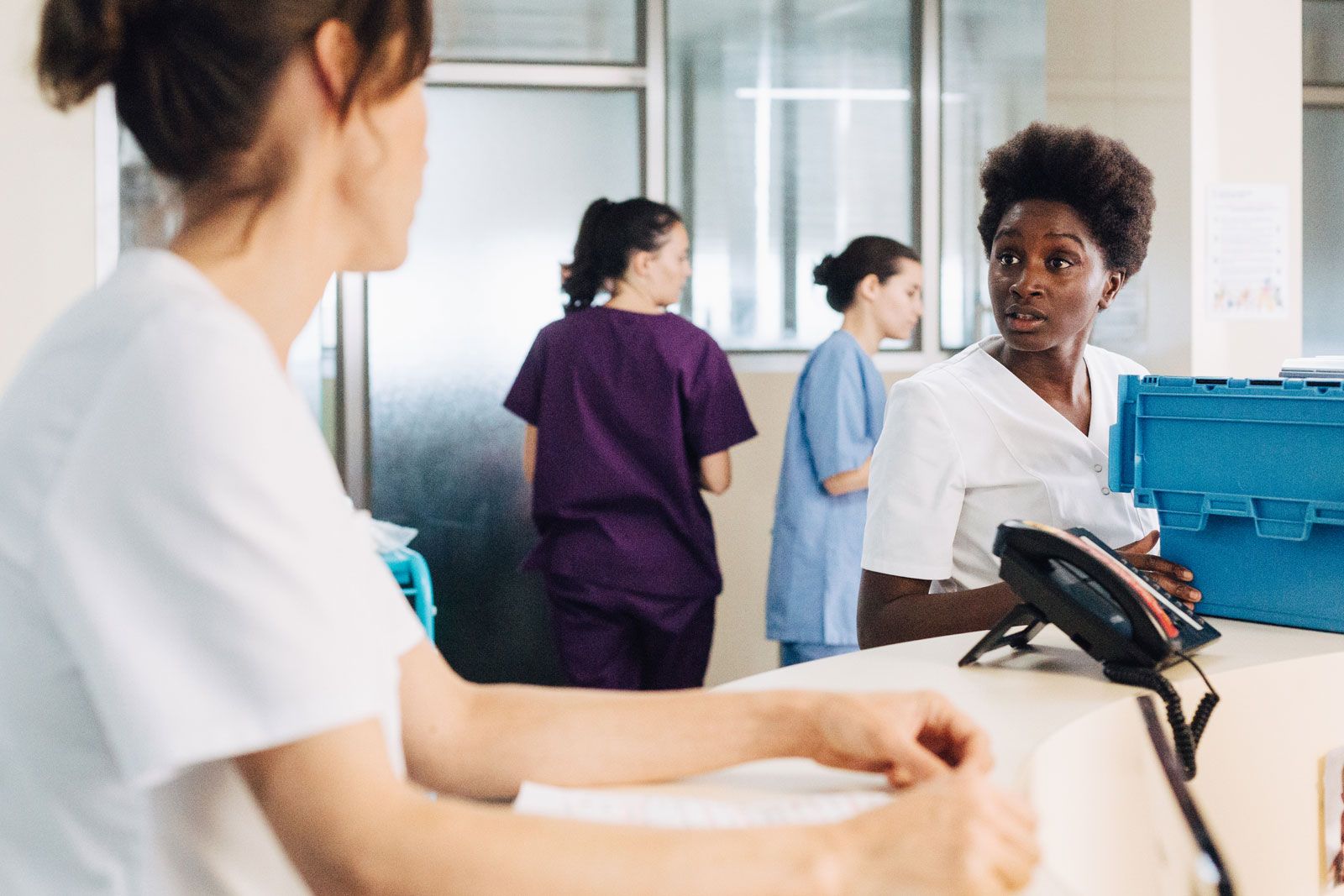 Nina, una enfermera diferente : Nina, una enfermera diferente : Foto ...