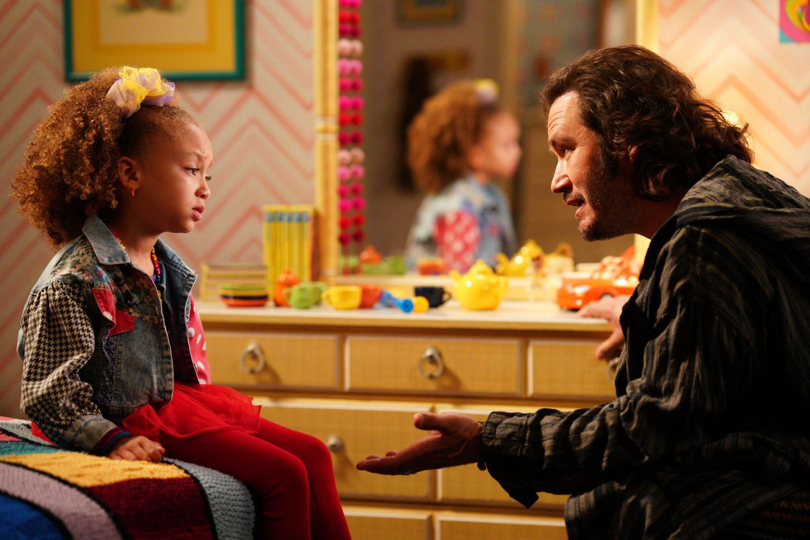 Foto de Mykal-Michelle Harris - Mixed-ish : Foto Mykal-Michelle Harris ...