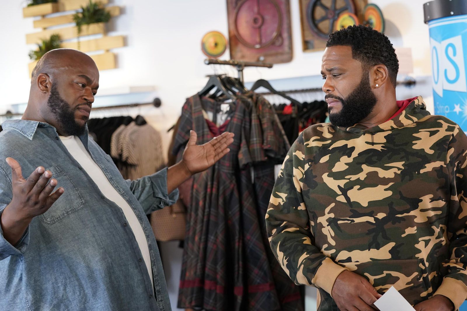 Black-ish : Black-ish : Foto Anthony Anderson, Marcus Folmar - Foto 82 sobre 474 - SensaCine.com