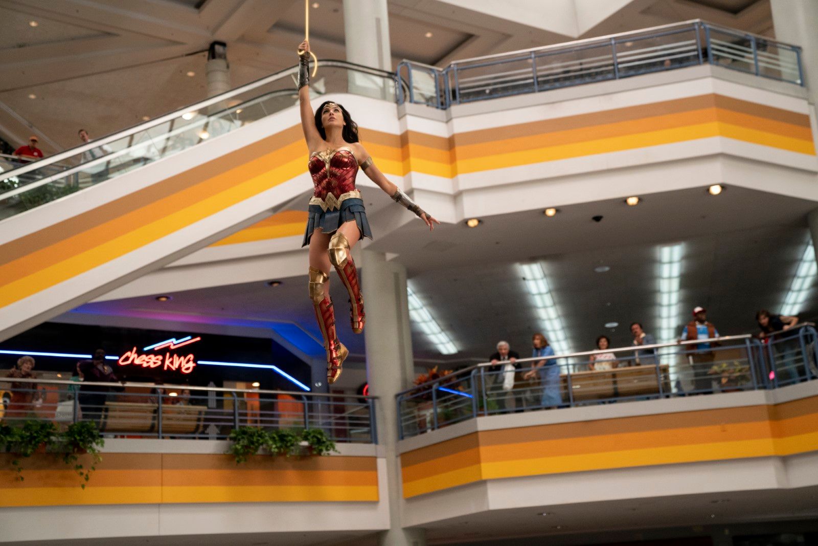 Foto de la película Wonder Woman 1984 - Foto 53 por un total de 62 ...