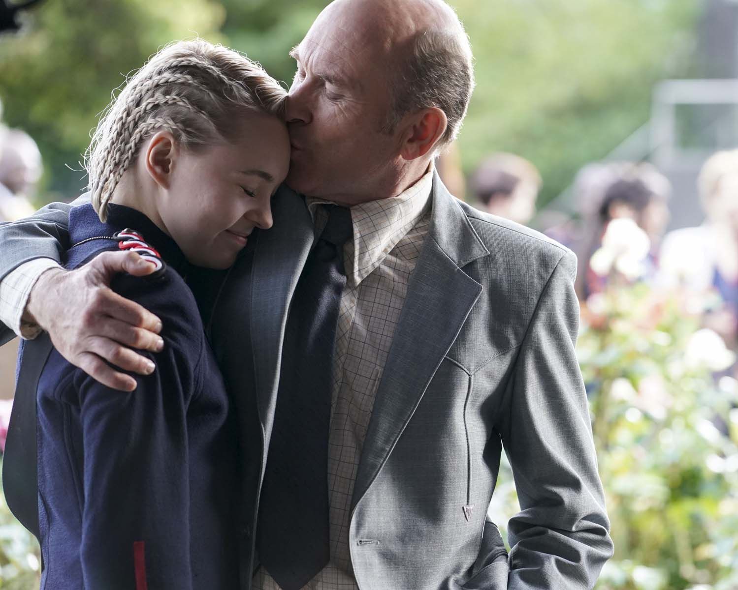 Motherland: Fort Salem : Motherland: Fort Salem : Foto Hrothgar Mathews ...