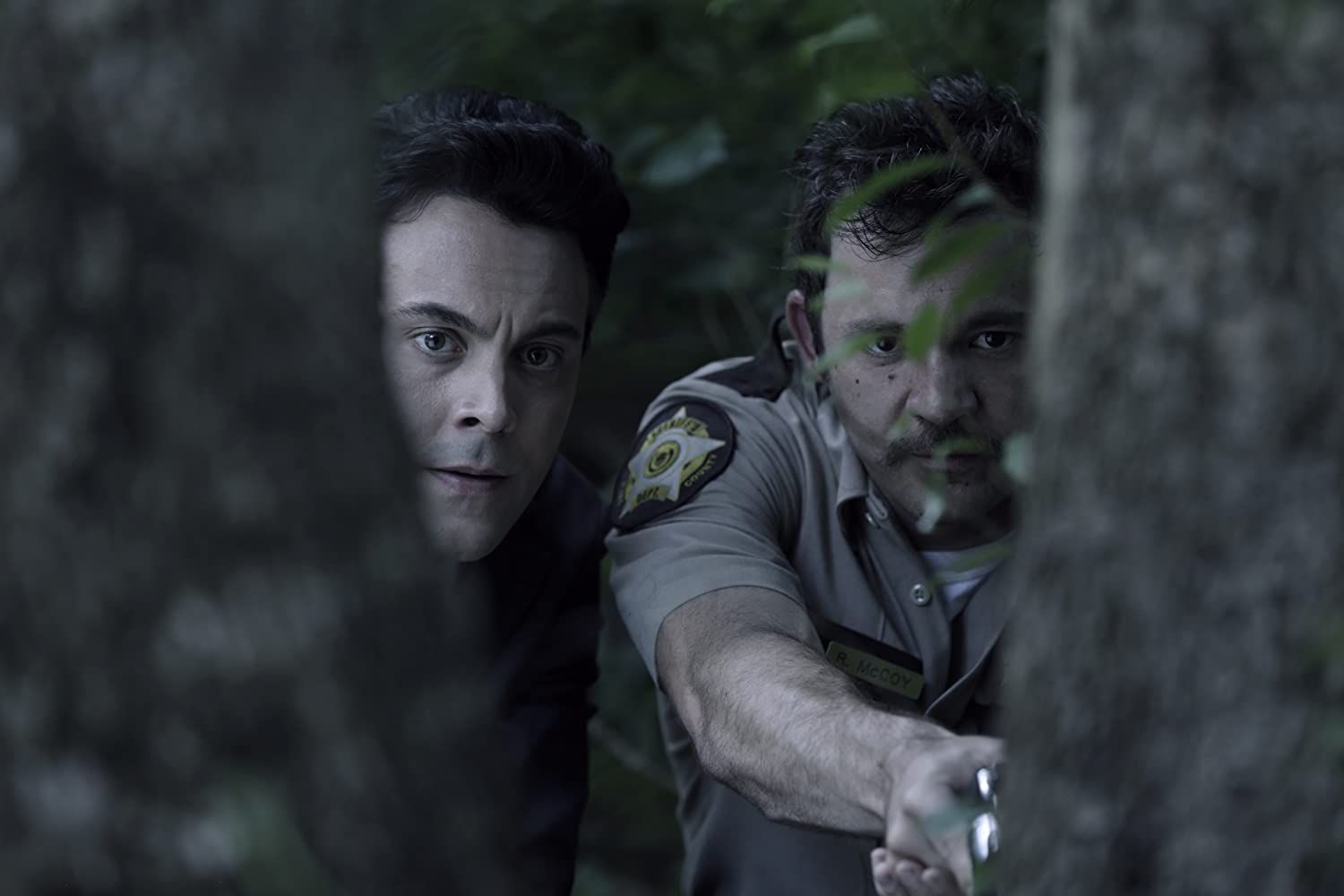 Foto de Austin Hébert - Bajo sospecha : Foto Jack Huston, Austin Hébert ...