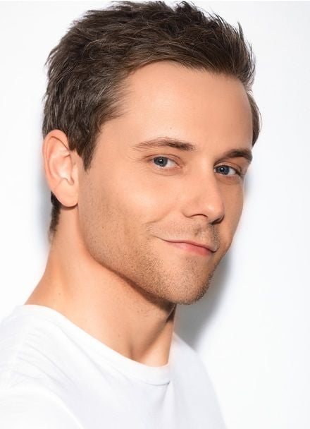 James Austin Kerr - SensaCine.com