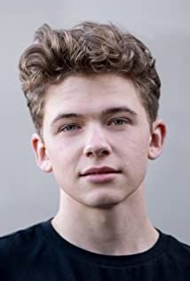 Igby Rigney - SensaCine.com