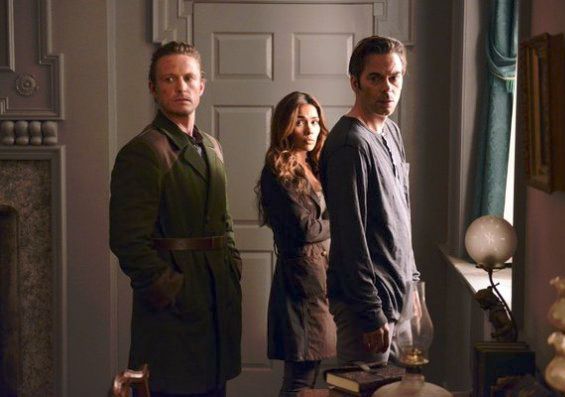 Foto de Billy Burke - Revolution (2012) : Foto Daniella Alonso, David ...