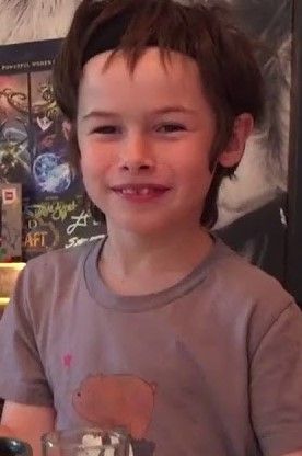 Max Mitchell - SensaCine.com