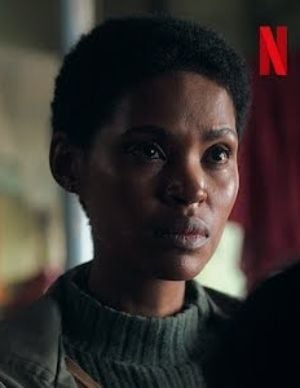 Invisible - Serie 2023 - SensaCine.com