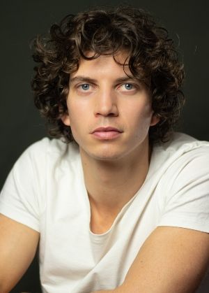 Julian Nelson - SensaCine.com