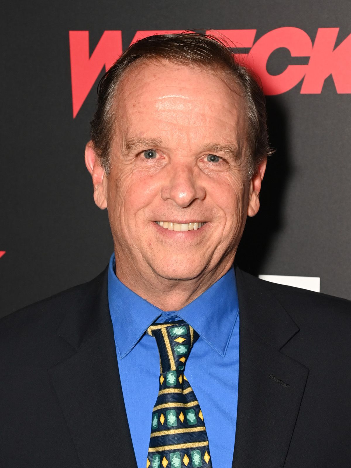 Donald Sage MacKay - SensaCine.com