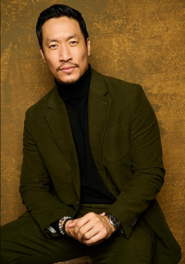 Stephen Oyoung : sus películas y series en streaming - SensaCine.com