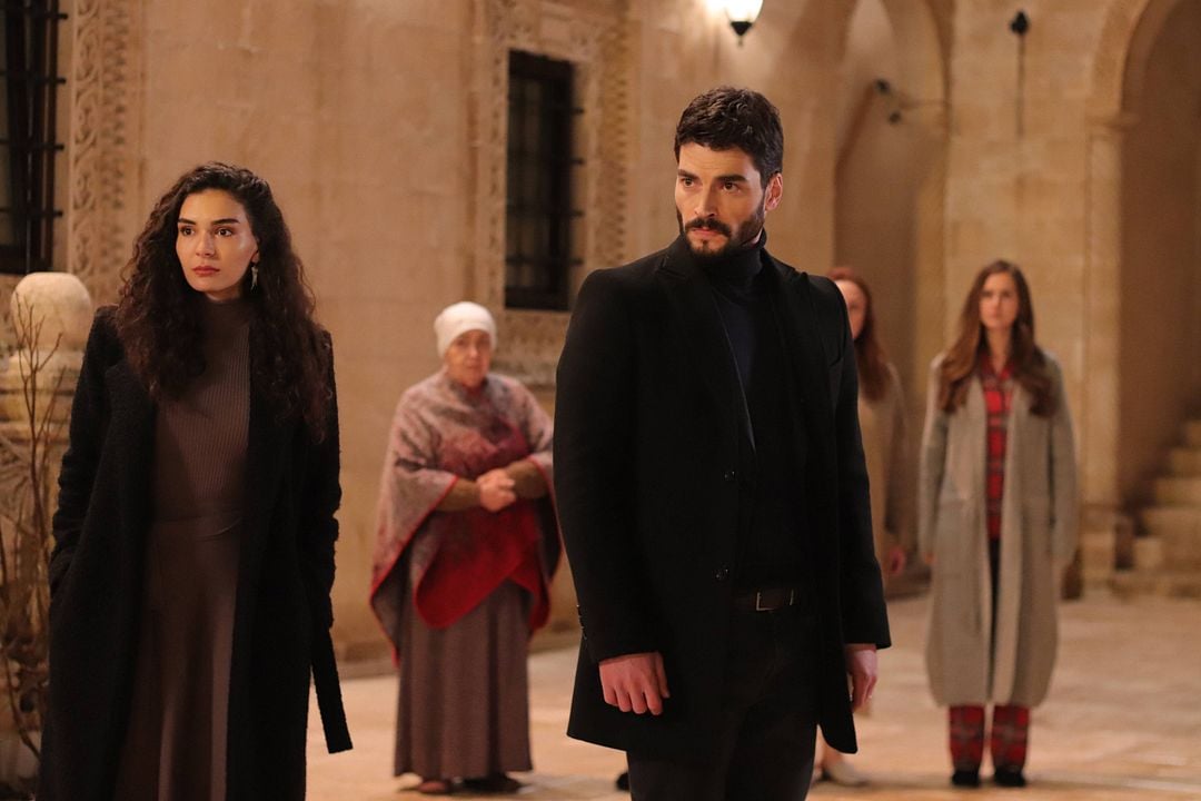 Hercai: Foto - 39 sobre un total de 250 - SensaCine.com