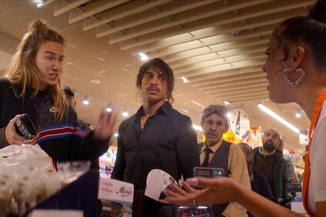 Foto de la película Nuevos ricos - Foto 11 por un total de 16 - SensaCine.com