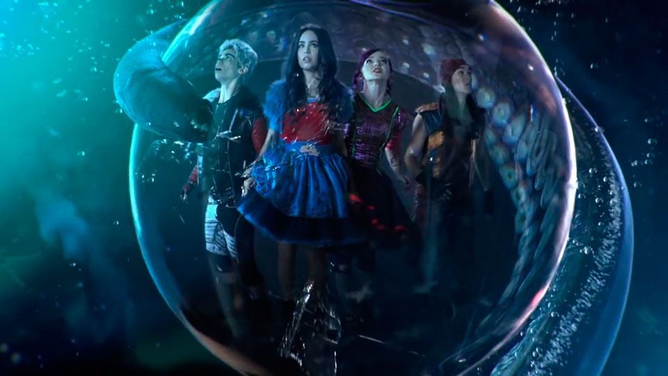 Teaser de la película Los descendientes 2 - Los descendientes 2 Teaser ...