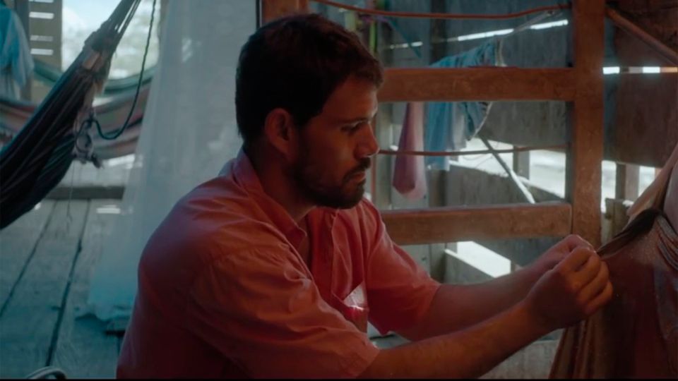 Tráiler de la película Boi Neon - Boi Neon Tráiler VO - SensaCine.com