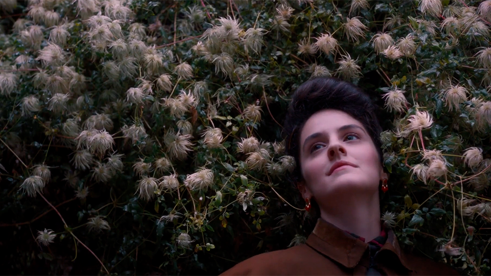 Tráiler de la película Curiosa - Curiosa Tráiler - SensaCine.com