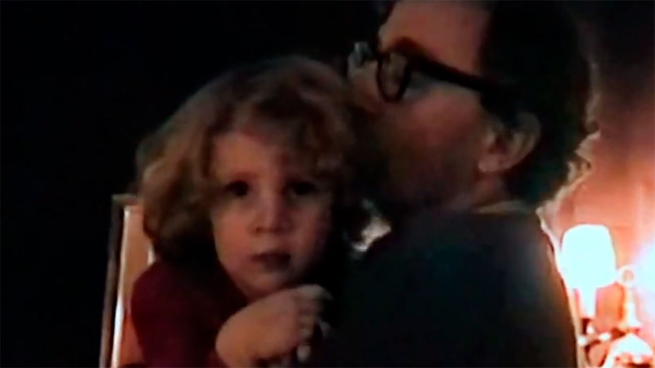 Allen V. Farrow Tráiler VOSE - Vídeo Allen v. Farrow - SensaCine.com